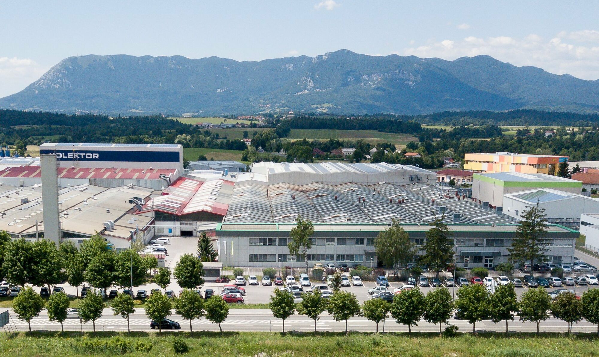 SCHWAB - Complete solutions for your bathroom